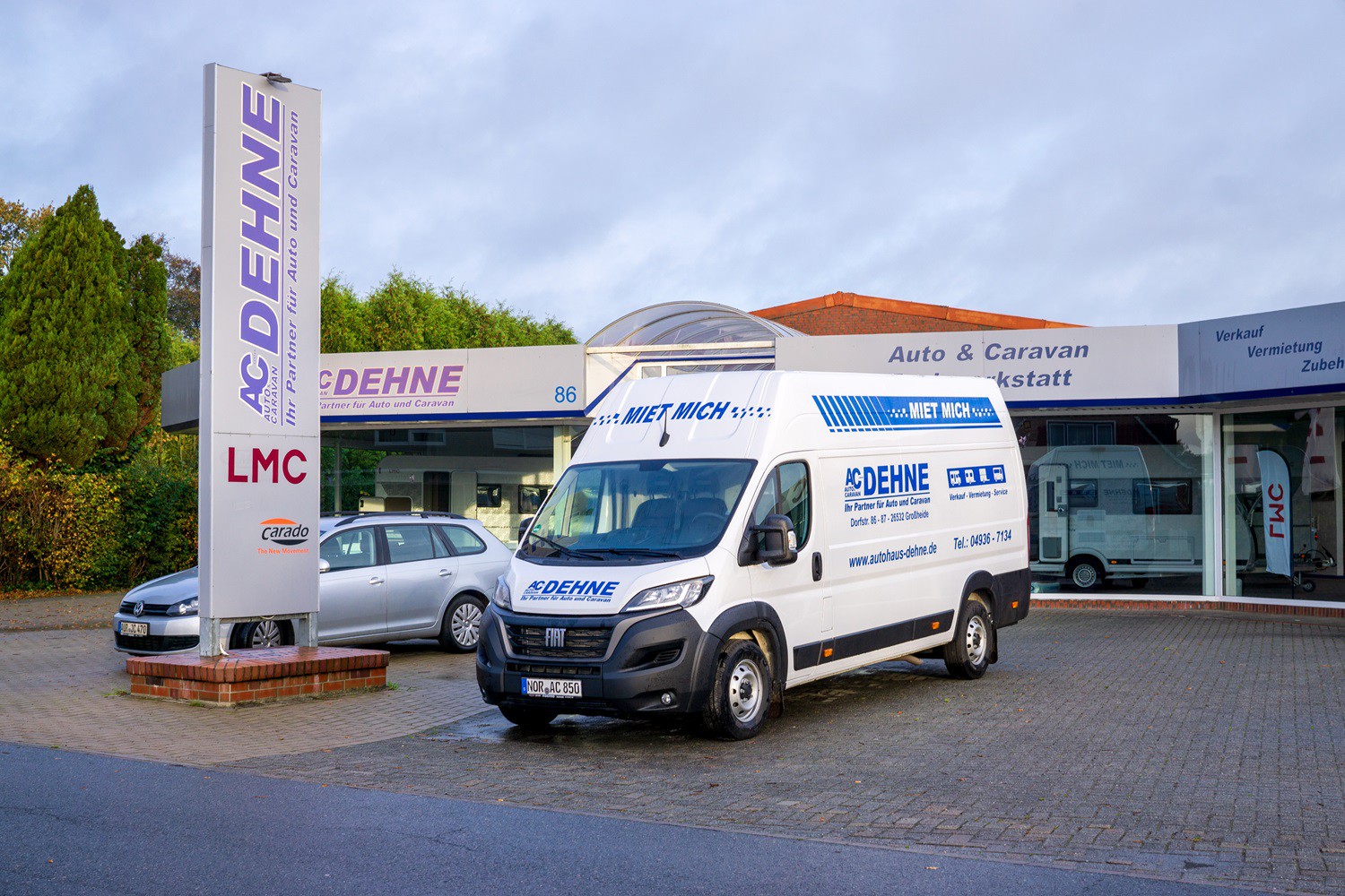 Wohnmobilvermietung bei Autohaus Dehne - Deutschland auf Rädern entdecken!